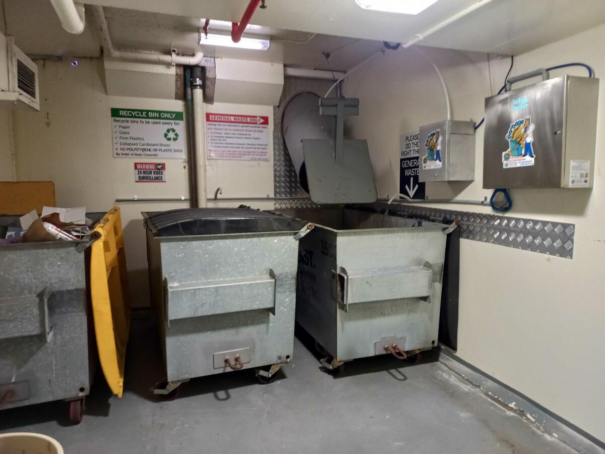 Garbage Doctor® - Eliminate odours in bin rooms, chutes and compactors